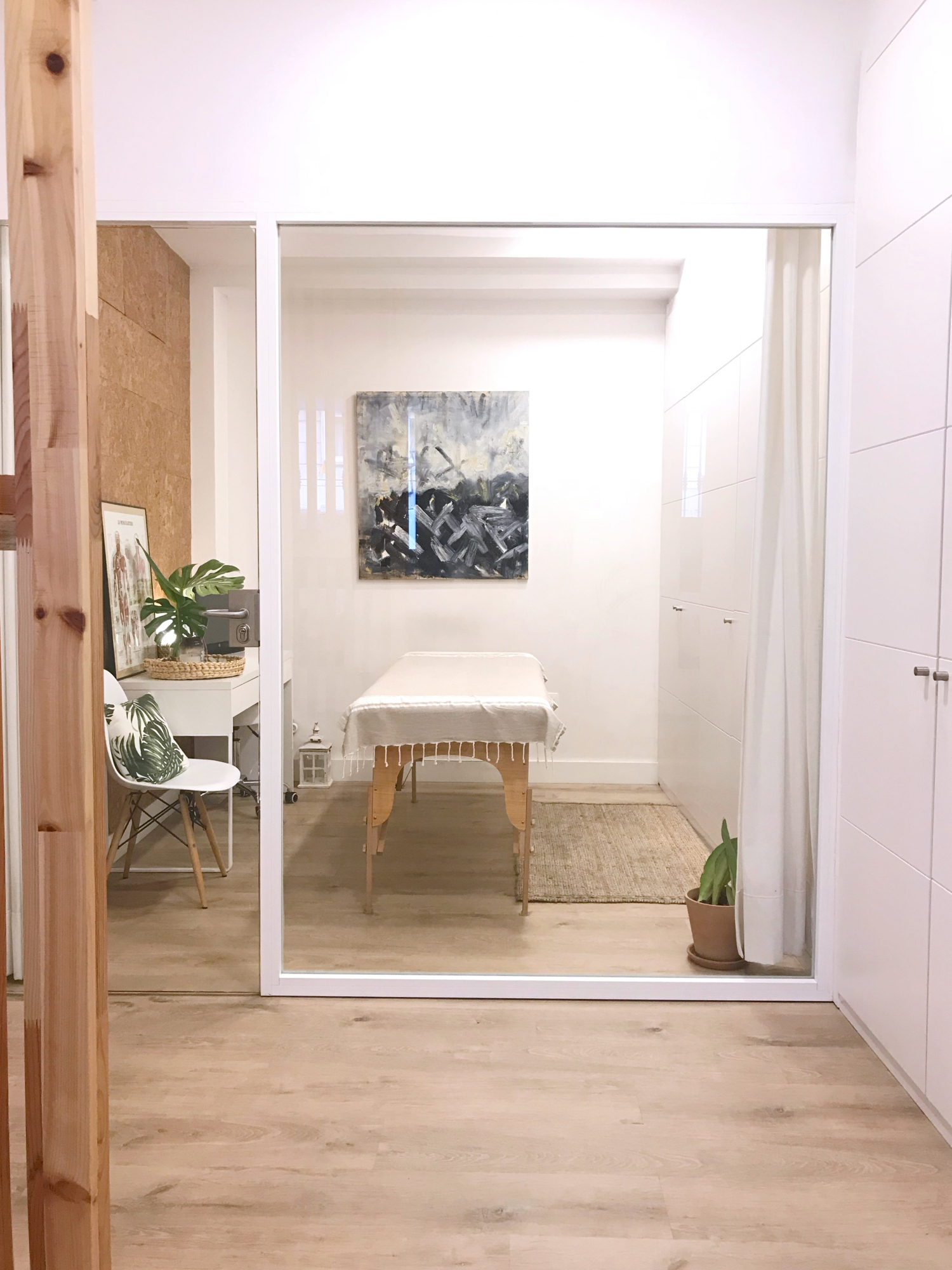 Rent space Despacho consulta - masajes in Madrid