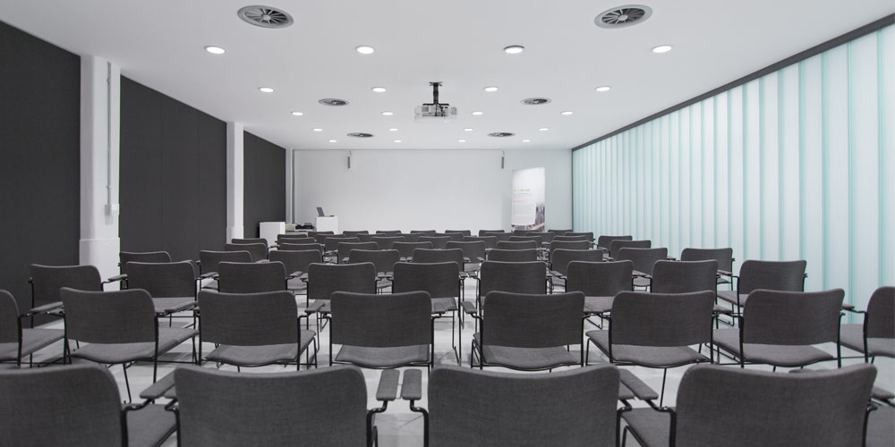 Rent space Auditorium for your presentation in London